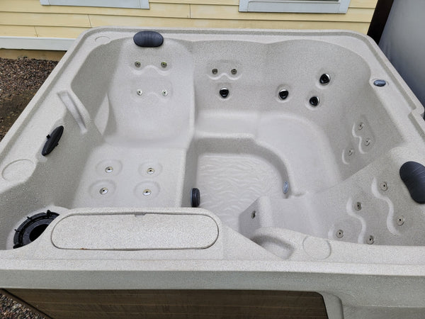 Freeflow Spas Excursion Sport Hot Tub | 5 Person Hot Tubs | Home Spa ...